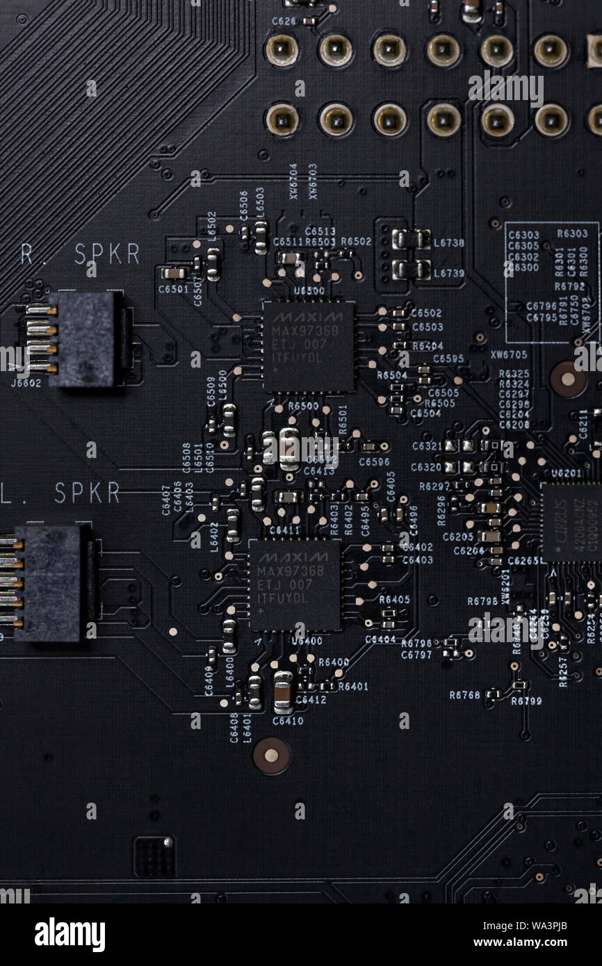 Computer board hardware motherboard microelectronics Server CPU chip ...