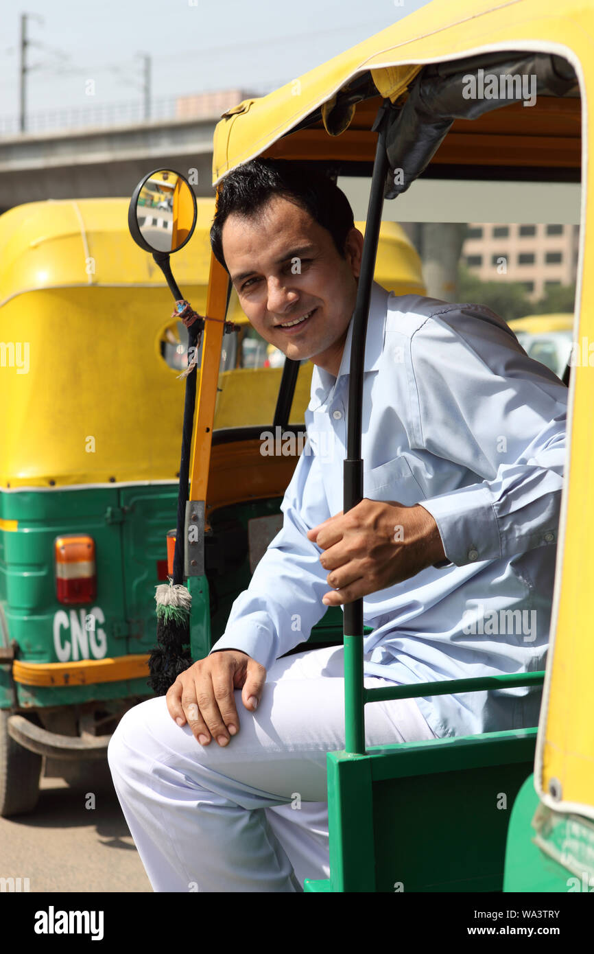 Driver uniform india hi-res stock photography and images - Alamy