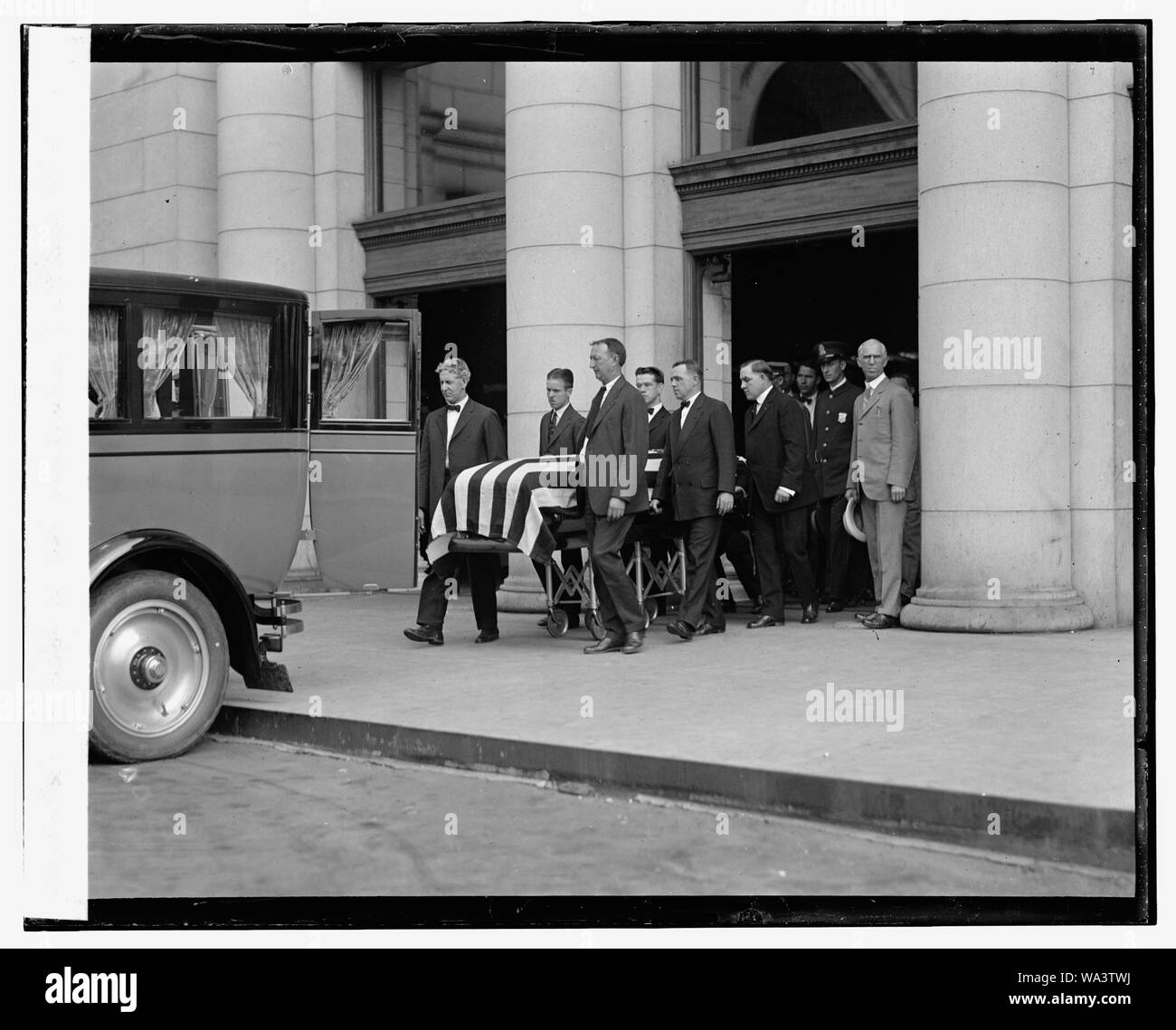 From the station Cut Out Stock Images & Pictures - Alamy