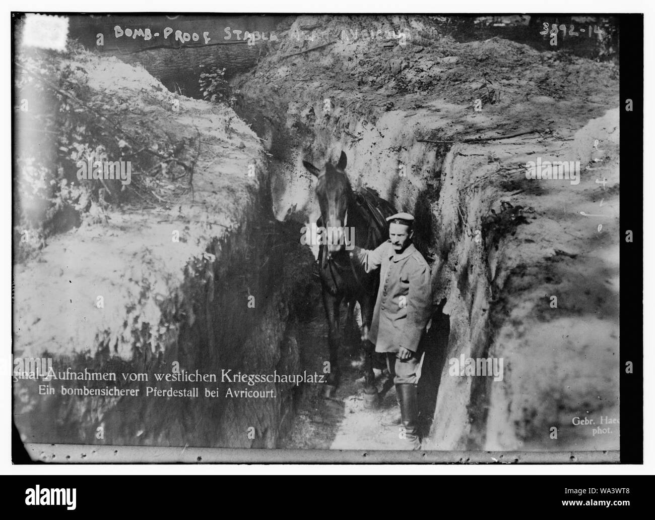 Bombproof hi-res stock photography and images - Alamy