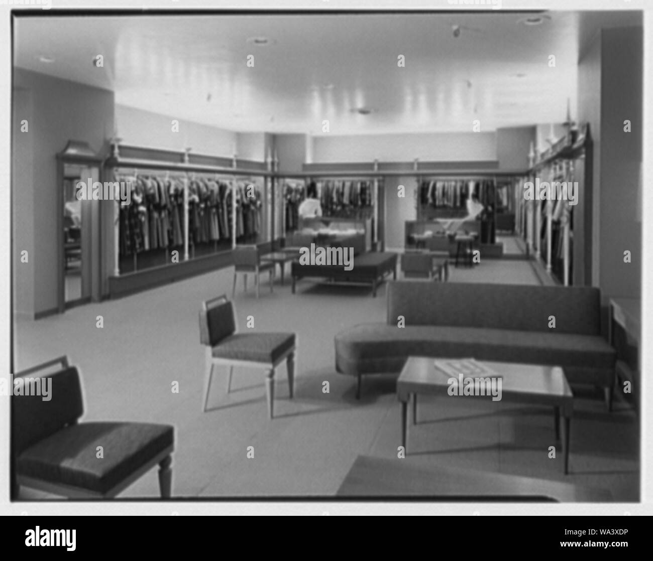 Bonwit Teller High Resolution Stock Photography and Images - Alamy