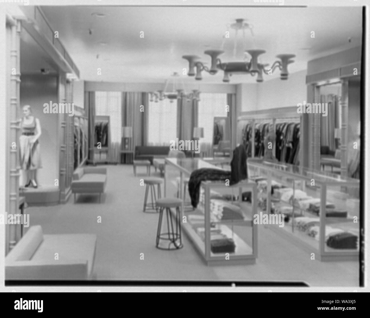 Bonwit Teller High Resolution Stock Photography and Images - Alamy