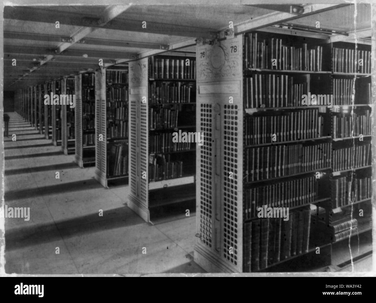 Bookstack hi-res stock photography and images - Alamy