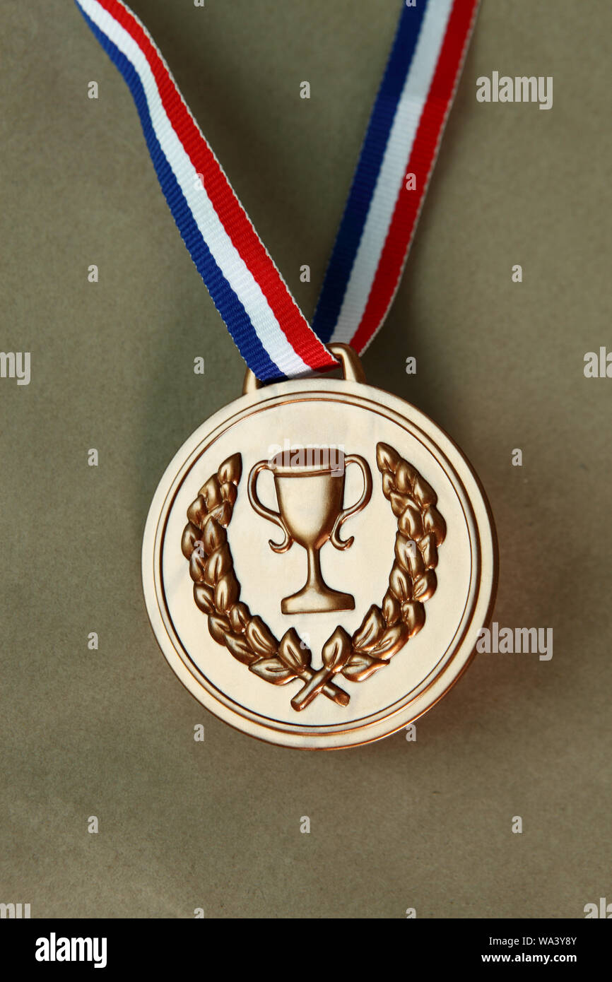 Bronze medal hi-res stock photography and images - Alamy