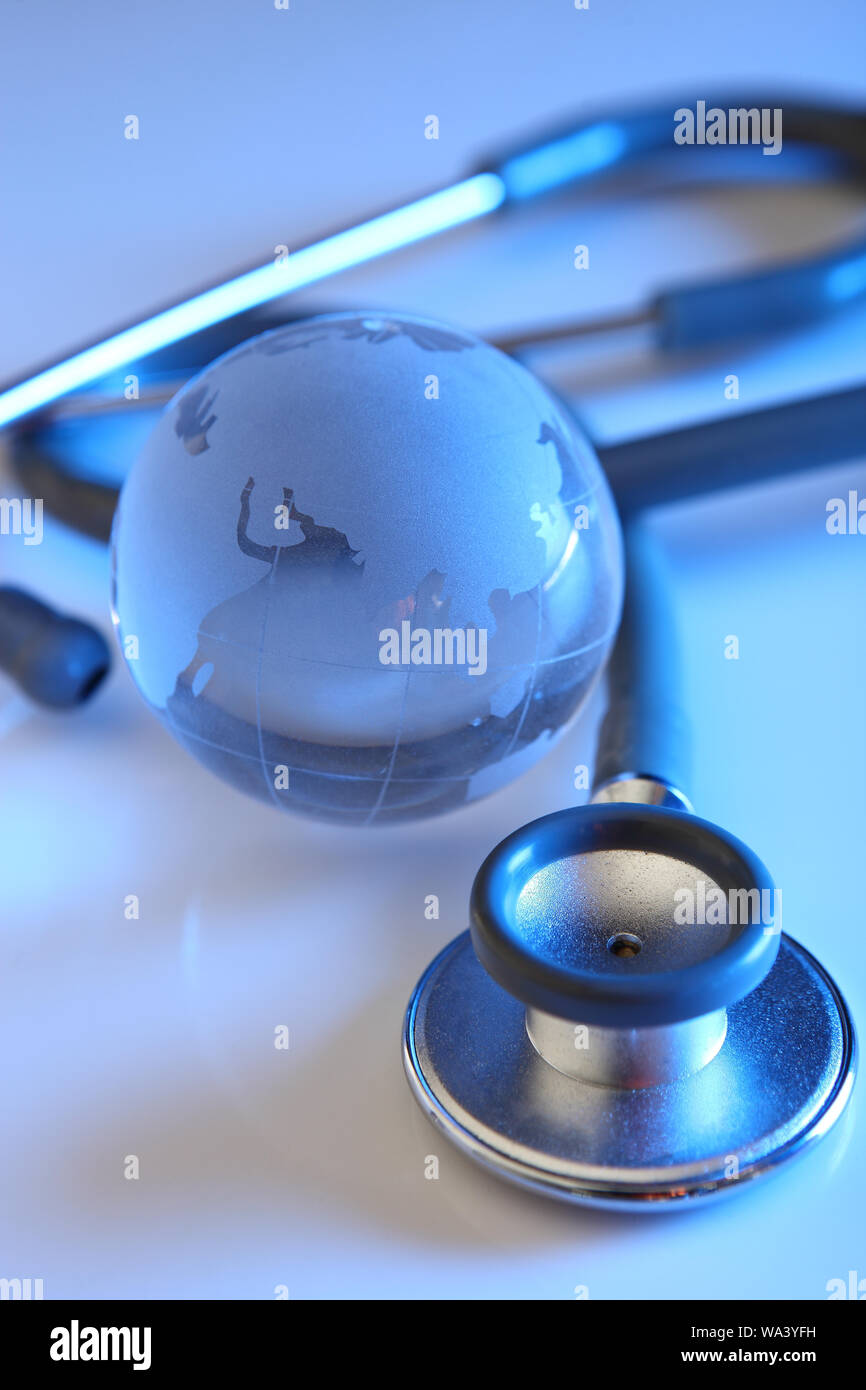 Earth globe stethoscope hi-res stock photography and images - Alamy