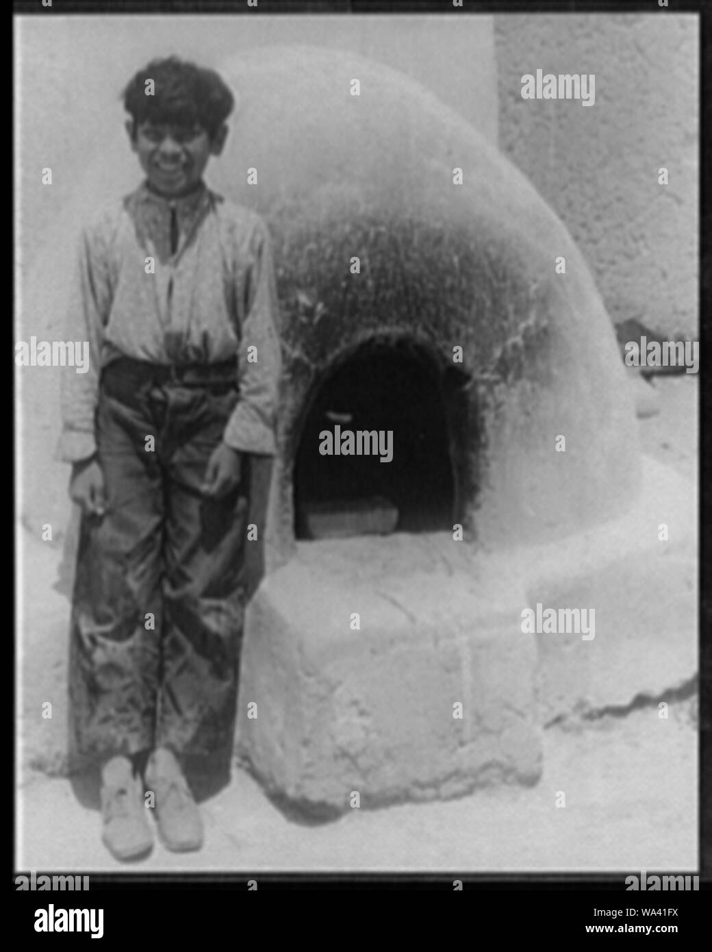 Isleta pueblo hi-res stock photography and images - Alamy