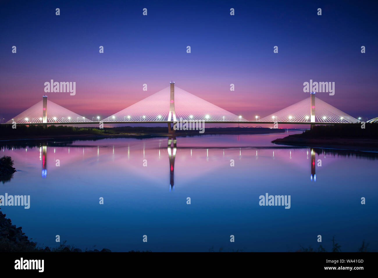 The Yellow River bridge Stock Photo - Alamy