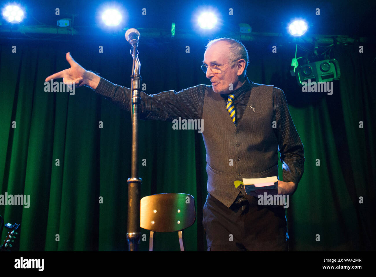 John dowie hi-res stock photography and images - Alamy