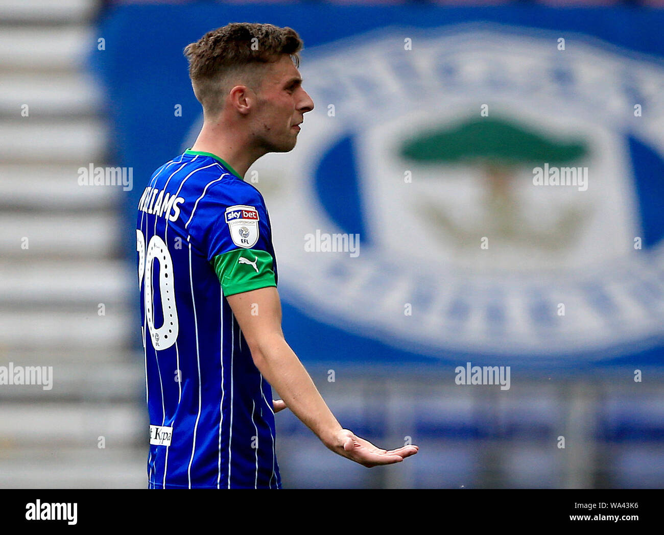Wigan athletics joe williams leaves field hi-res stock photography and ...