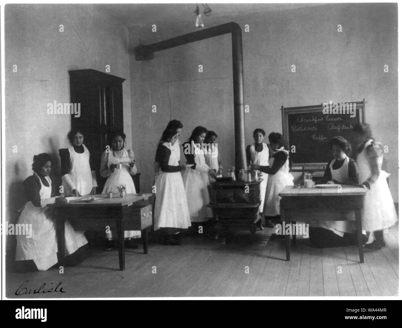 Breakfast lesson in home economics class for women. Carlisle Indian ...
