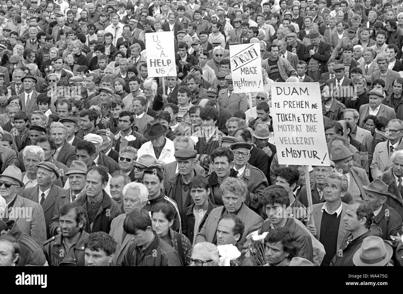 Albania, Vlora, April 1997, demonstration in memory of the tragedy of ...