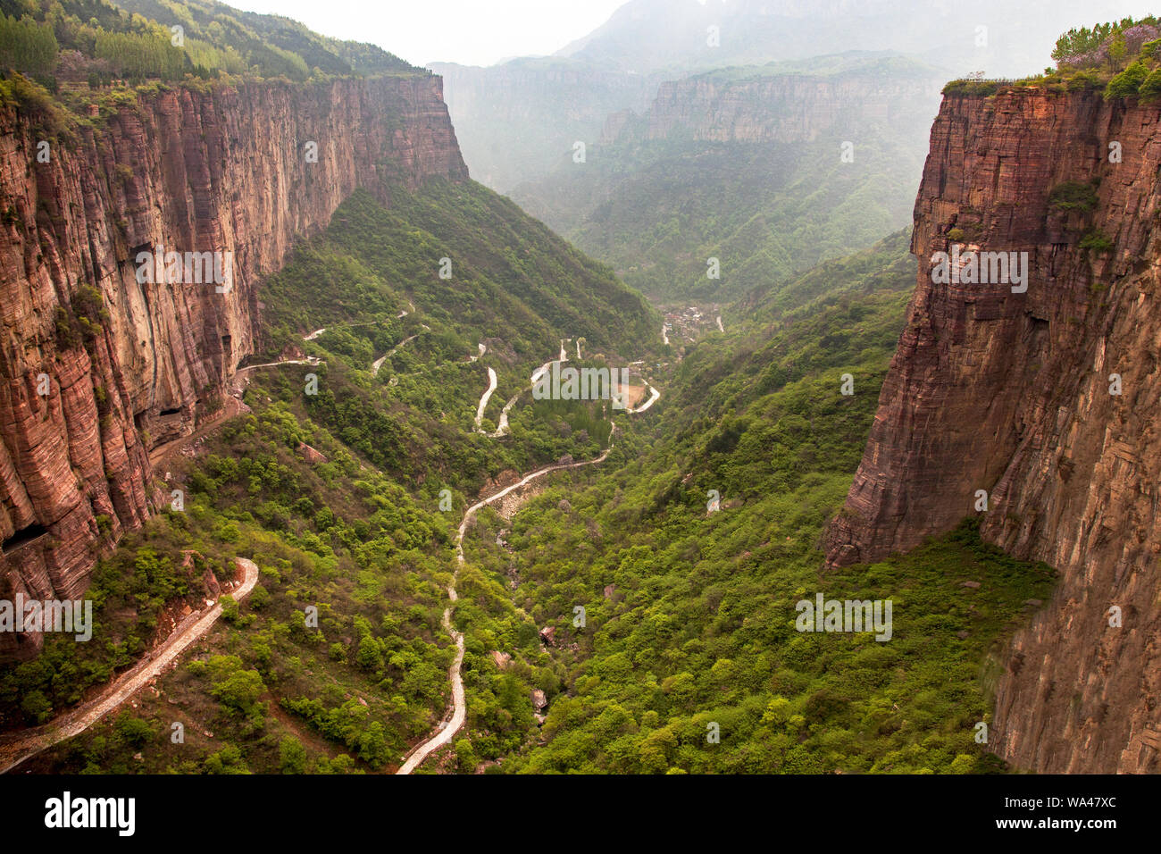 Guoliang village taihang mountain scenery Stock Photo - Alamy