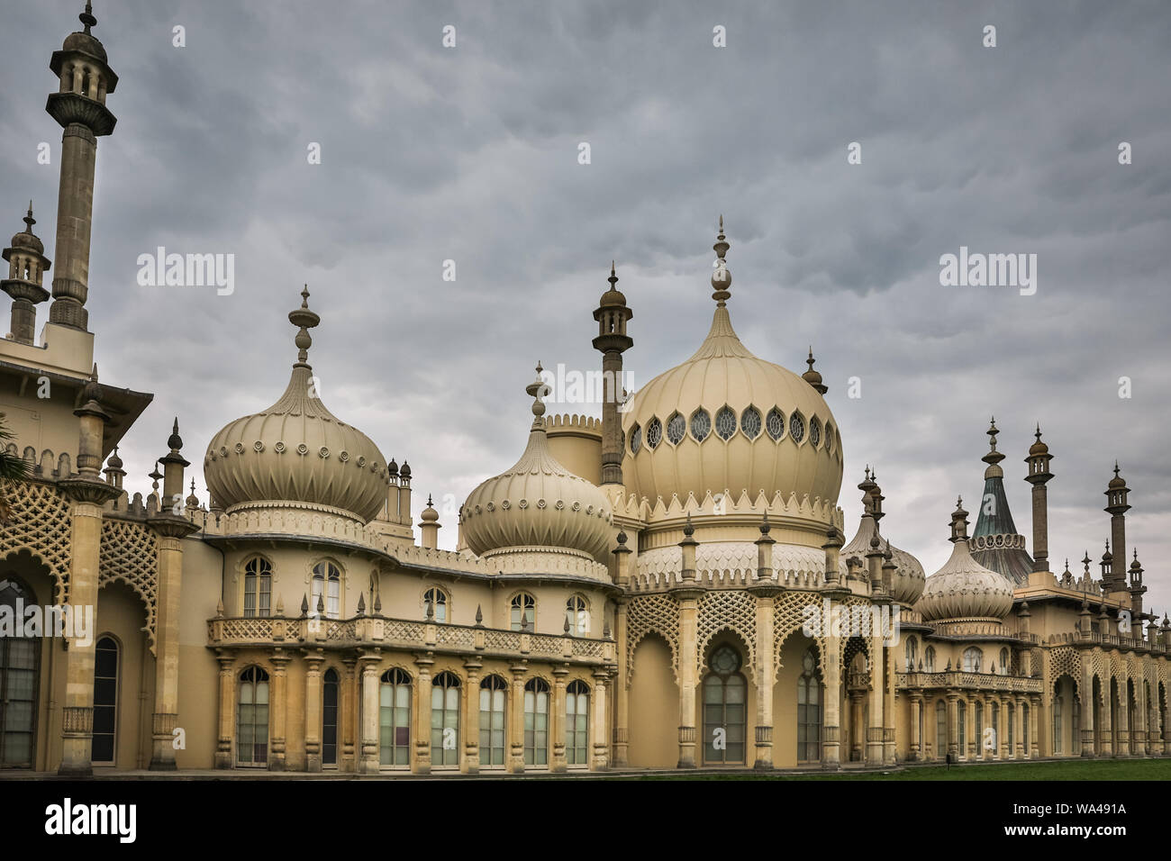 Brighton Royal Pavilion, landmark building exterior, dark storm cloud ...