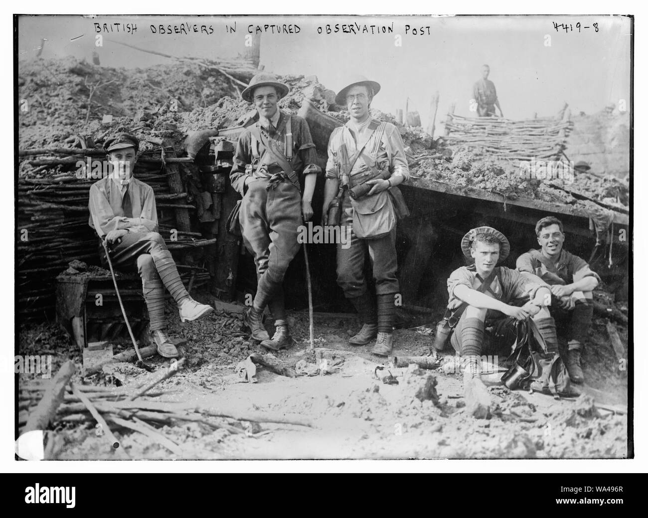 British observers in captured observation post Stock Photo - Alamy