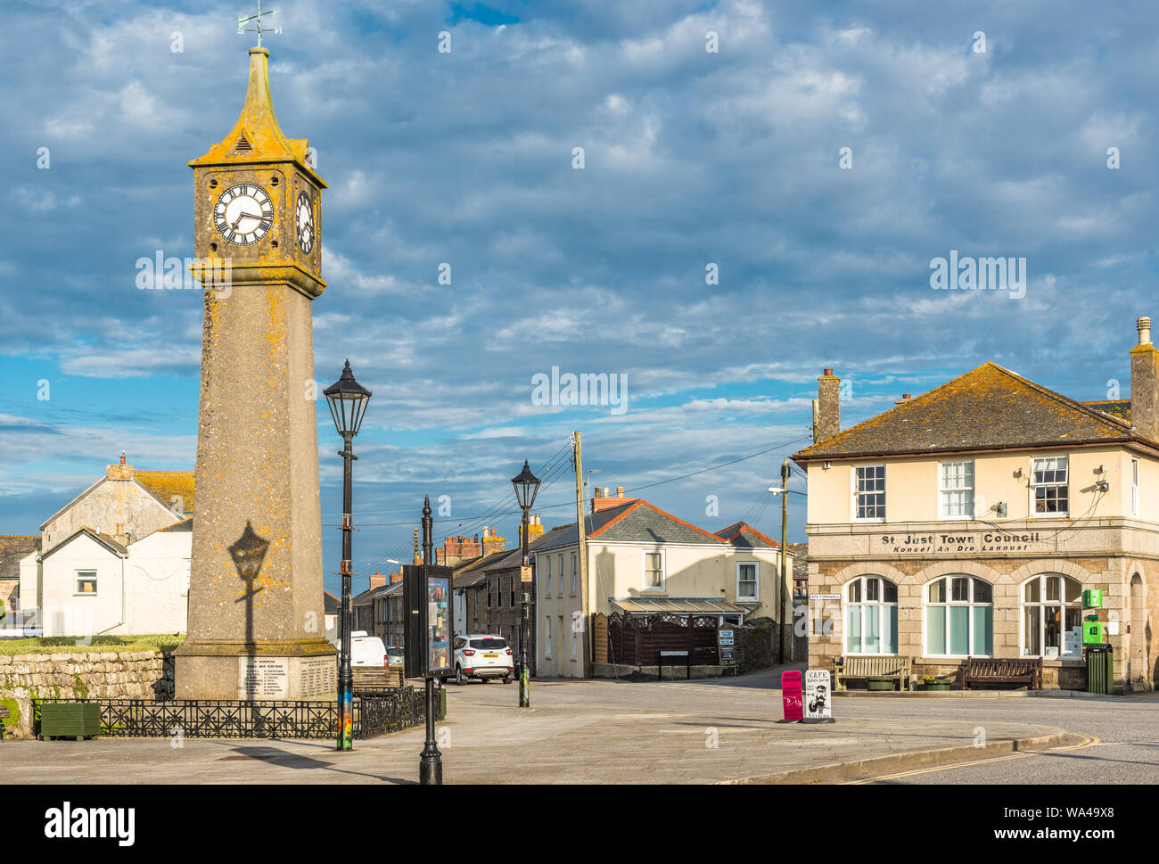 Cornwall cornish village clock tower hi-res stock photography and ...