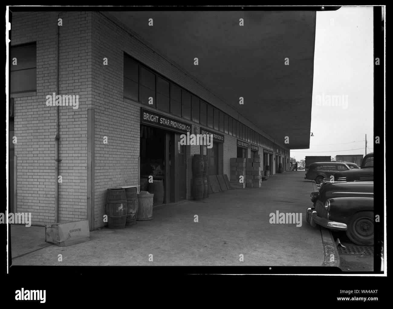 Brooklyn terminal market Black and White Stock Photos & Images - Alamy