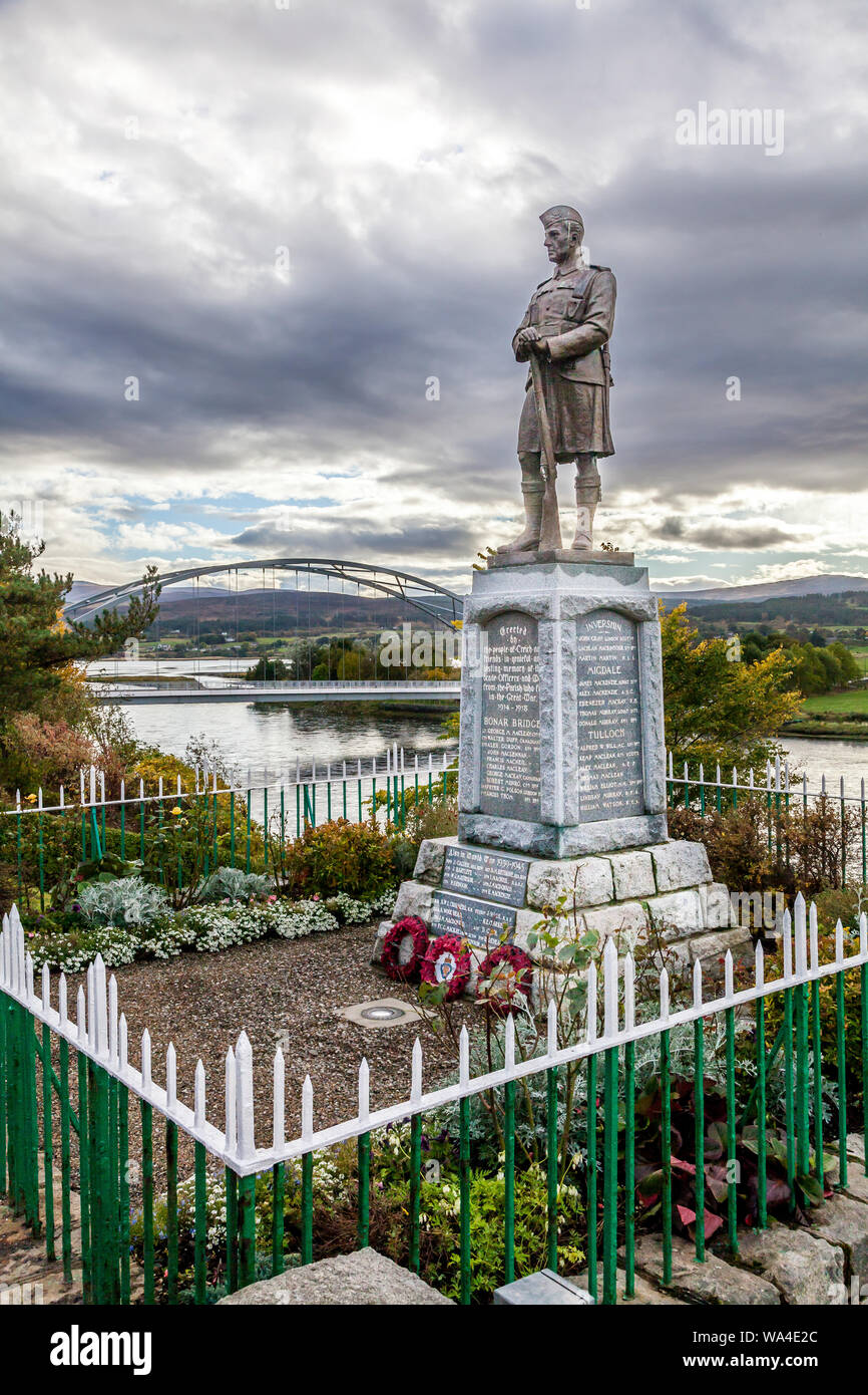 Bonar Bridge war memorial Stock Photo - Alamy