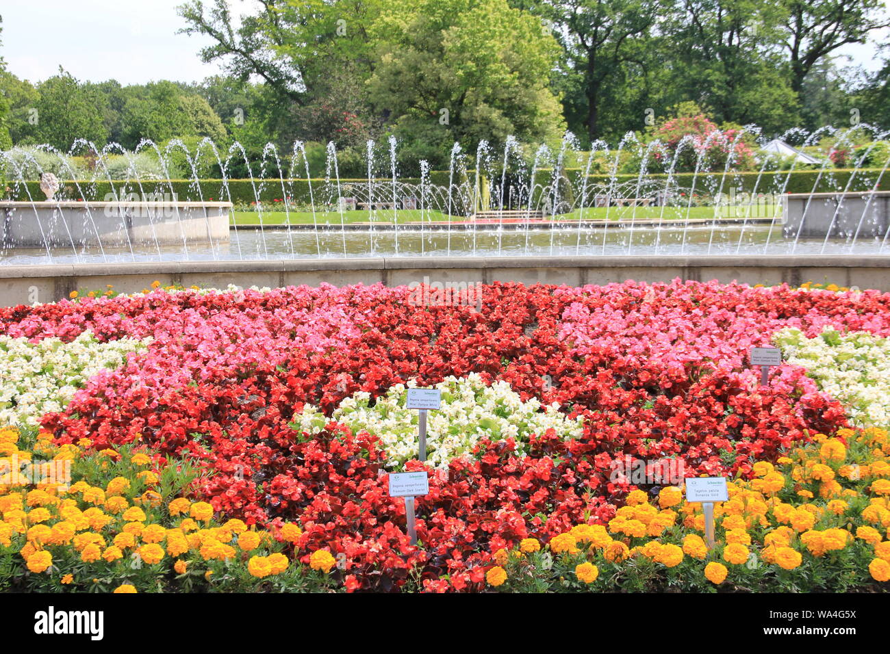 Arcen castle and gardens, The Netherlands Stock Photo - Alamy