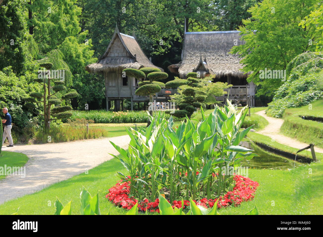 Arcen castle garden hi-res stock photography and images - Alamy