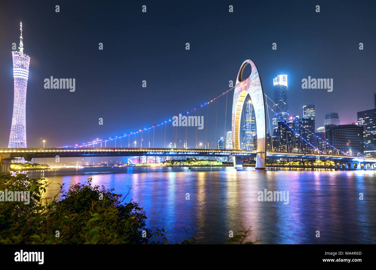 Guangzhou night scenery guangzhou scenery guangzhou landmarks hi-res ...