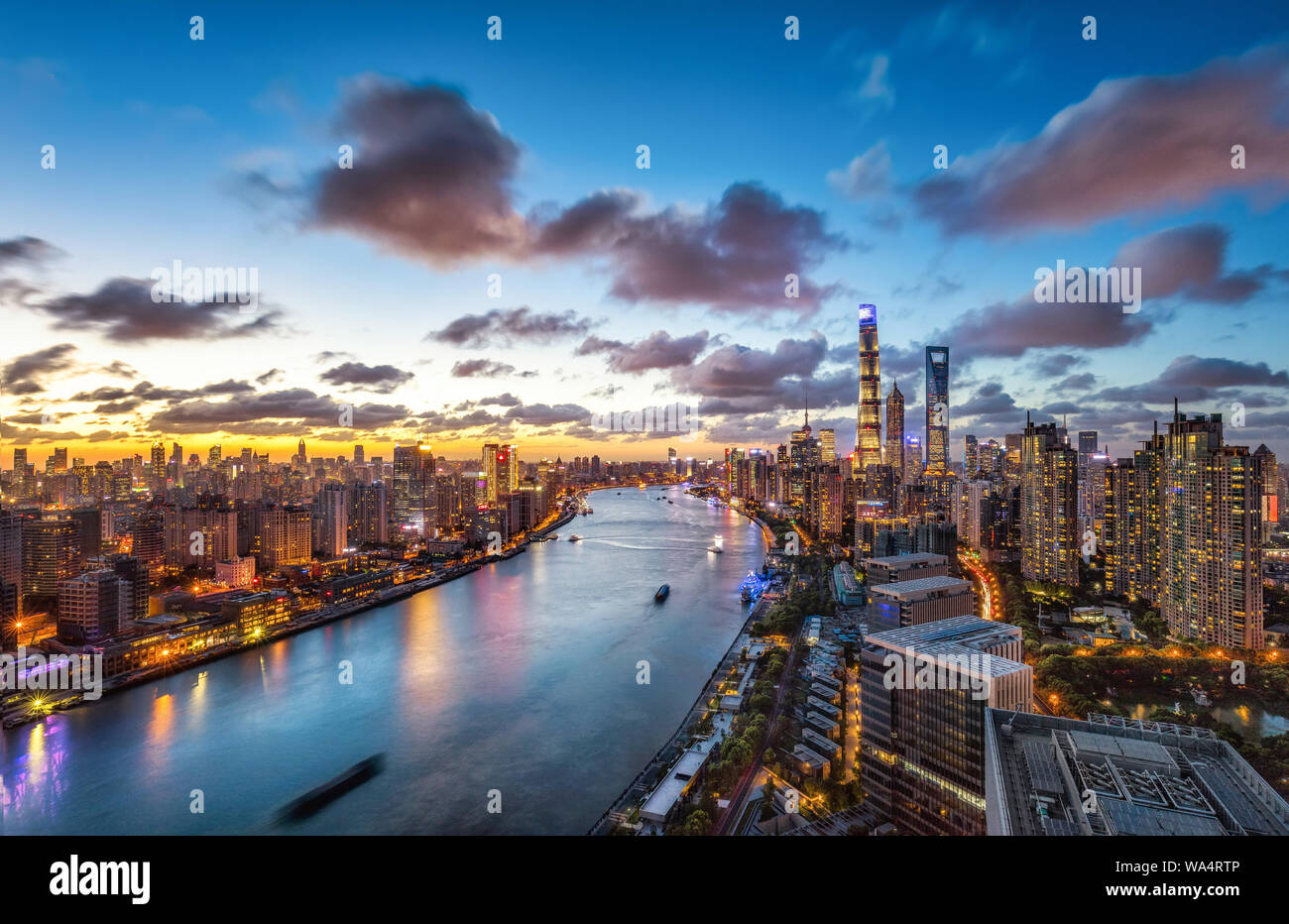 Shanghai and sunset hi-res stock photography and images - Alamy