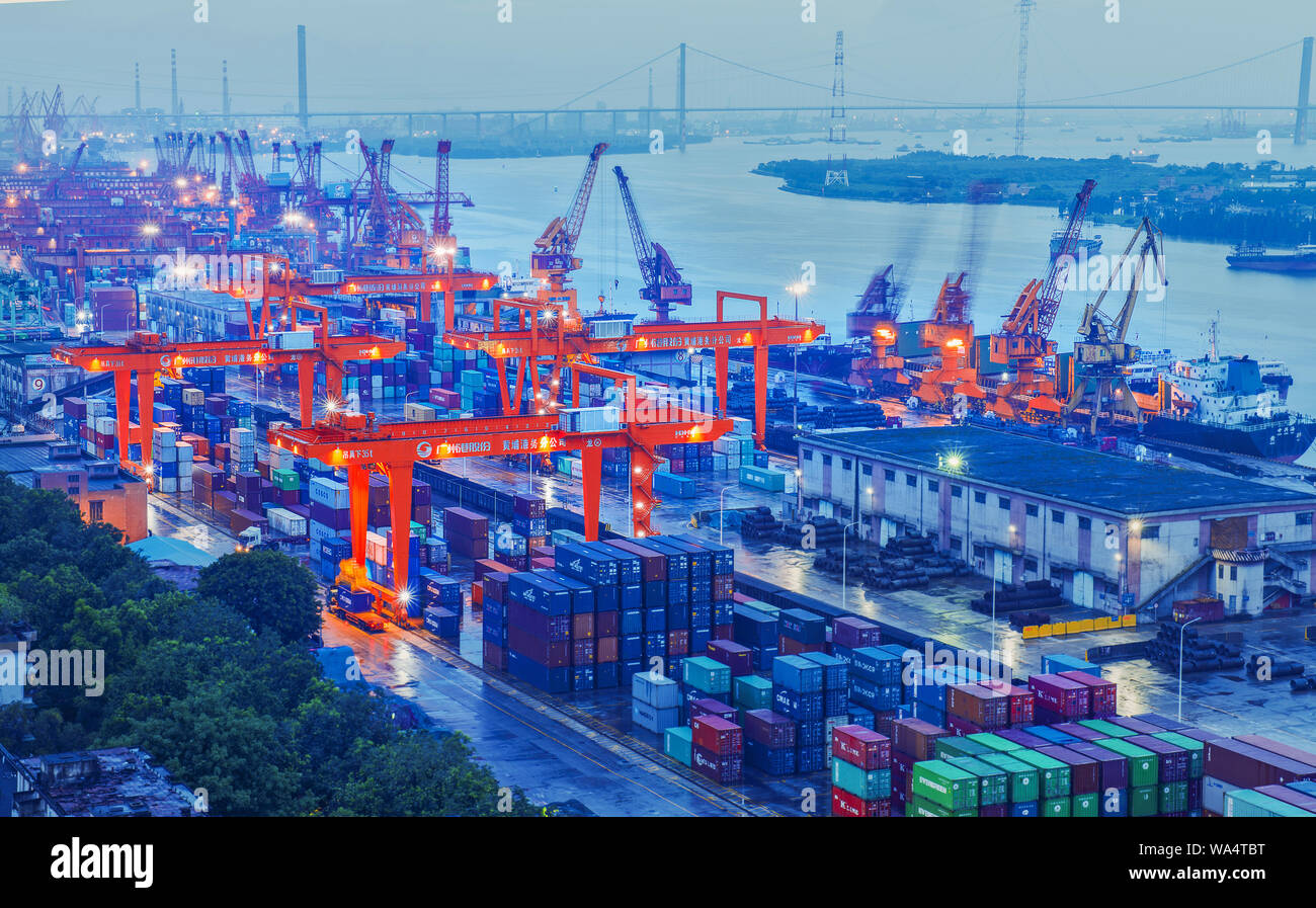 Guangdong province hi-res stock photography and images - Alamy