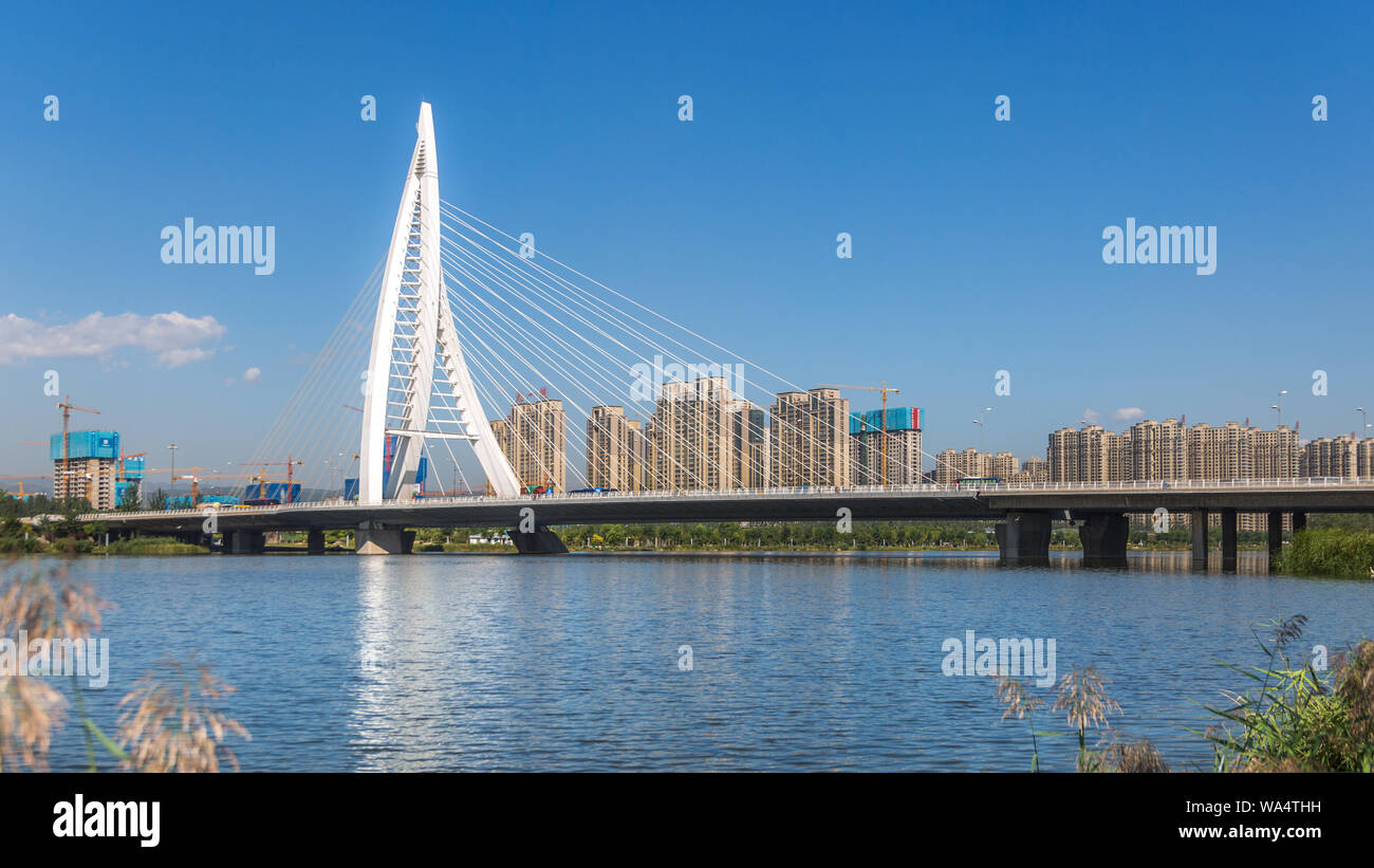 Xiangyun hi-res stock photography and images - Alamy