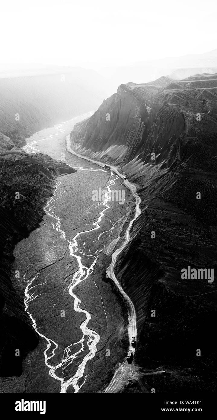 Valleys and rivers Black and White Stock Photos & Images - Alamy