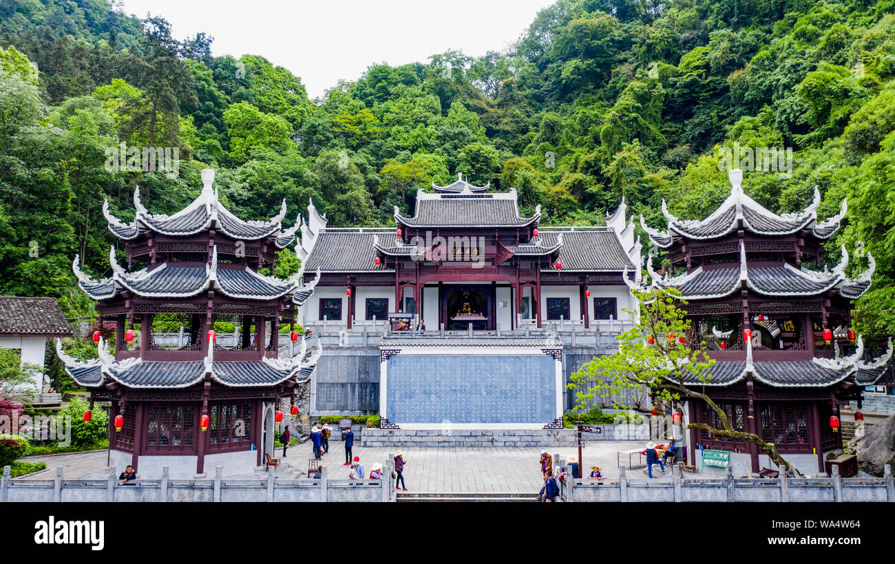 Jun lin hi-res stock photography and images - Alamy