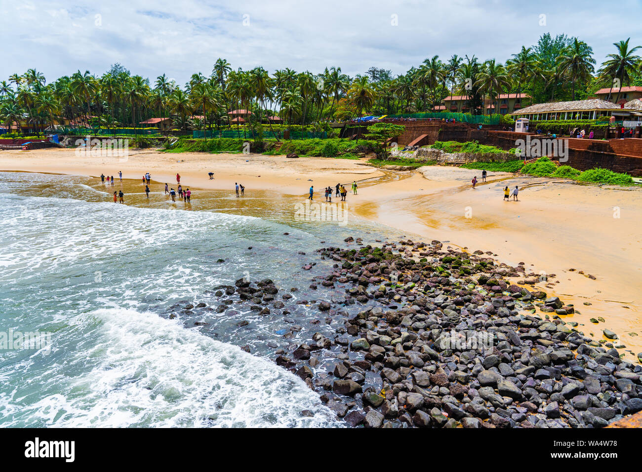 India sinquerim beach landscape hi-res stock photography and images - Alamy