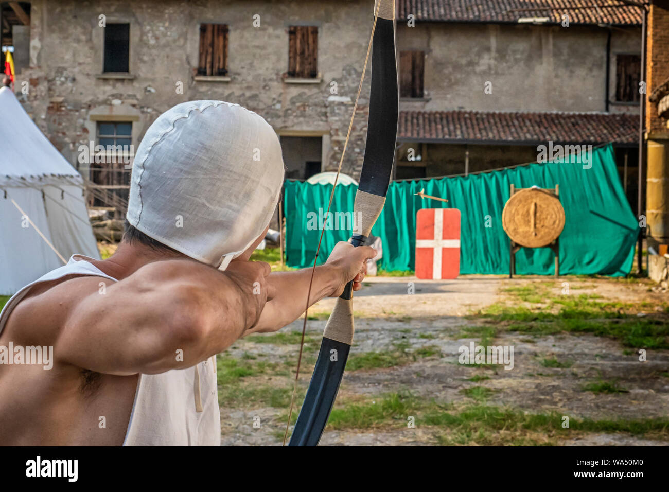 Athlete soldier hi-res stock photography and images - Alamy