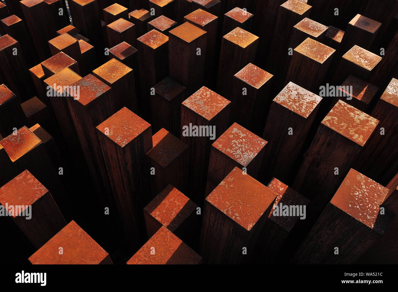 Top heavy form hi-res stock photography and images - Alamy