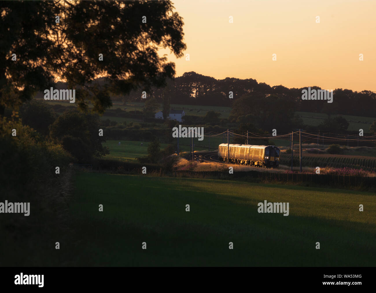 First Transpennine Express class 350 electric train catching the ...