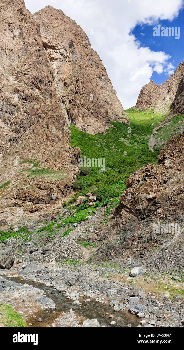 Yol Valley at the Gobi Desert, Mongolia Stock Photo - Alamy