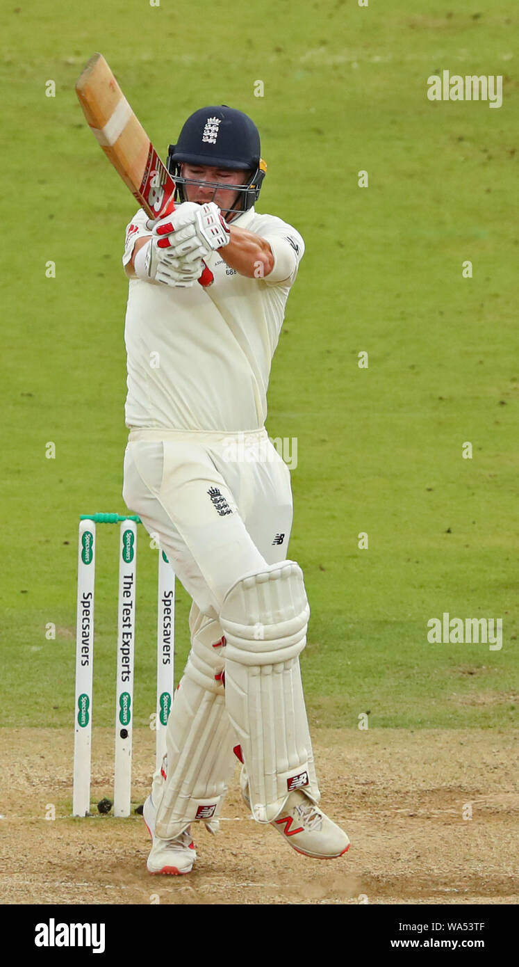 Cricketer rory burns hi-res stock photography and images - Alamy