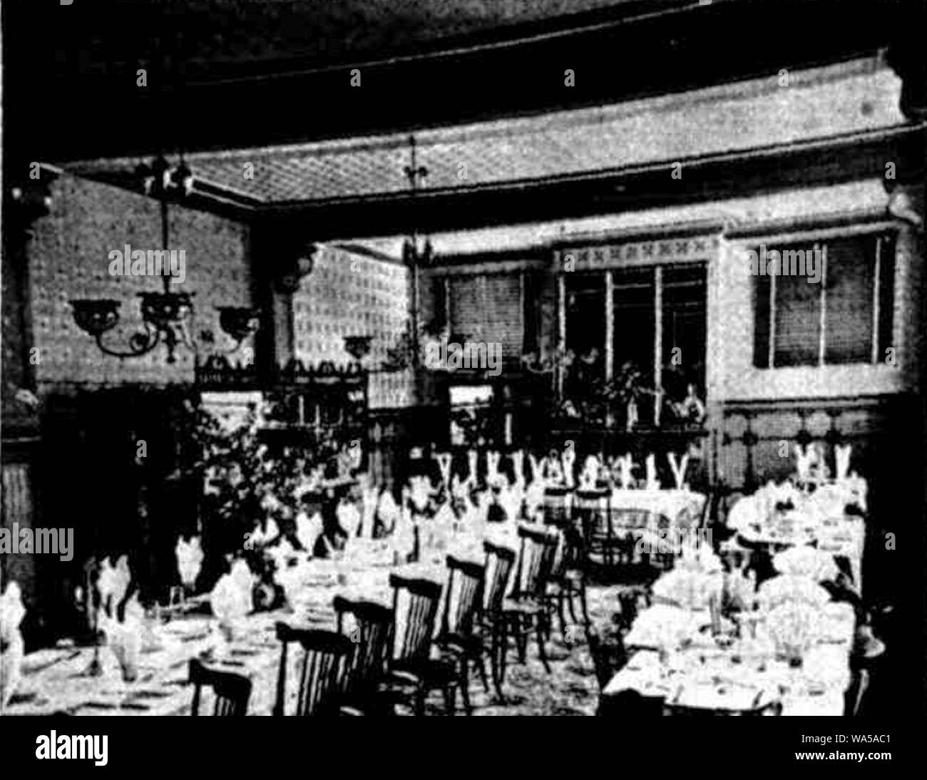 Victoria manor hi-res stock photography and images - Alamy