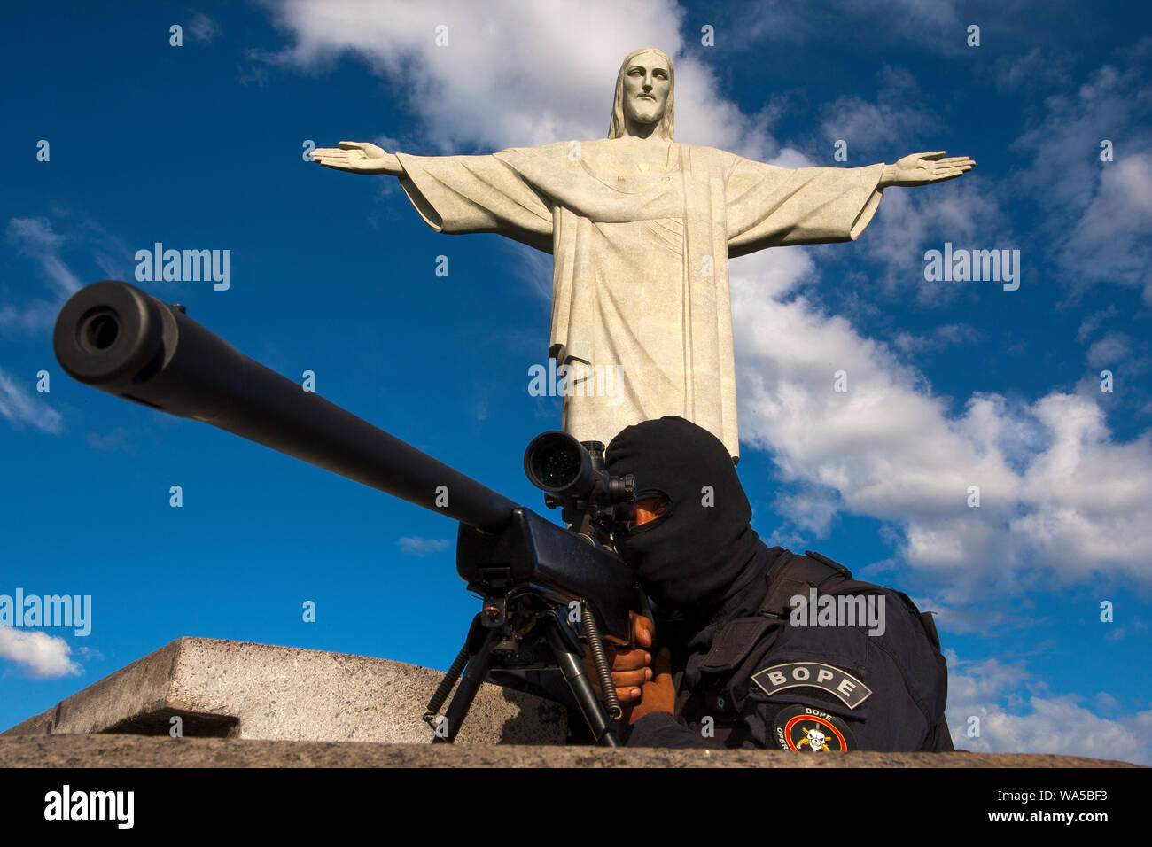 Brazilian Special Force BOPE trainning to combat the violence in Rio at ...
