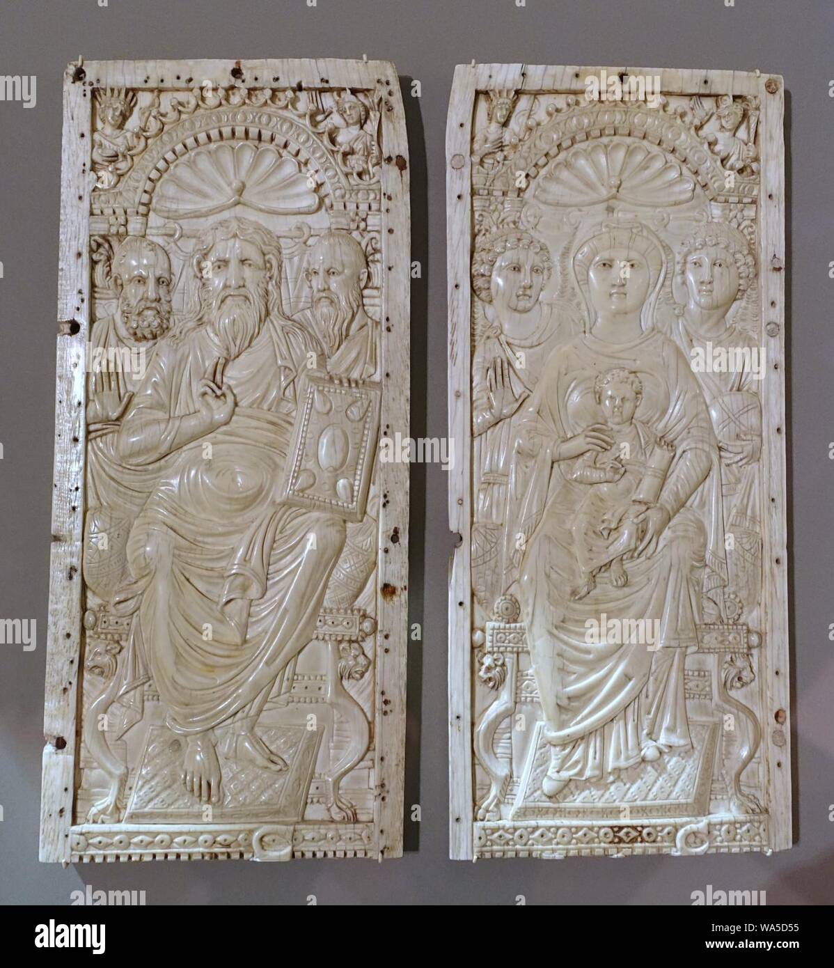 Diptych with Christ and Mary, the Mother of God, Constantinople, mid ...