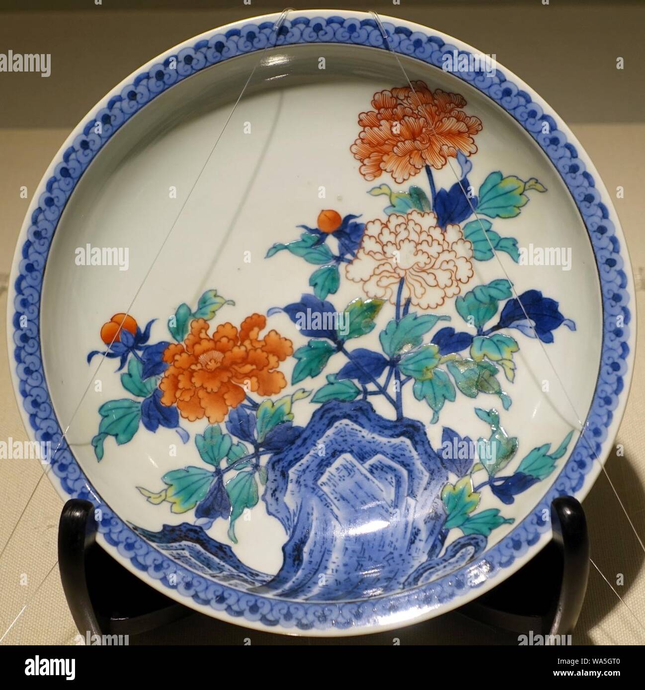 Dish with rock and peony design, Japan, Arita, Edo period, 17th-18th ...