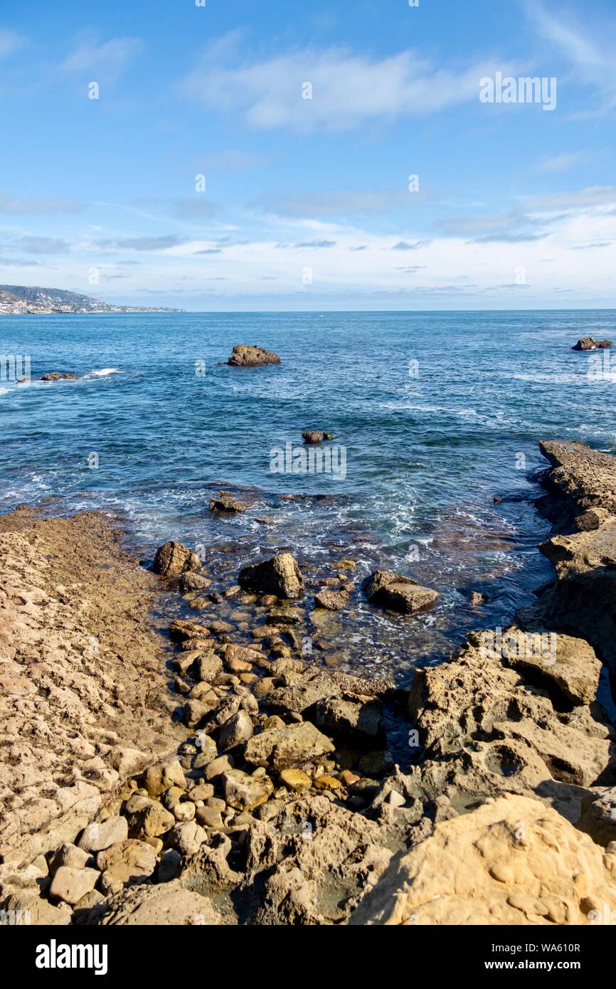 Rocky coastal on the Pacific Ocean Stock Photo - Alamy