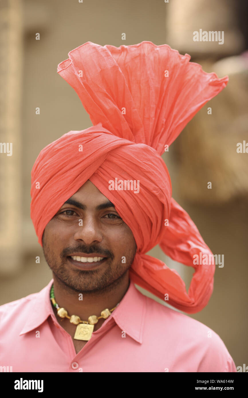 Portrait of a sikh man smiling, Surajkund Crafts Mela, Surajkund ...