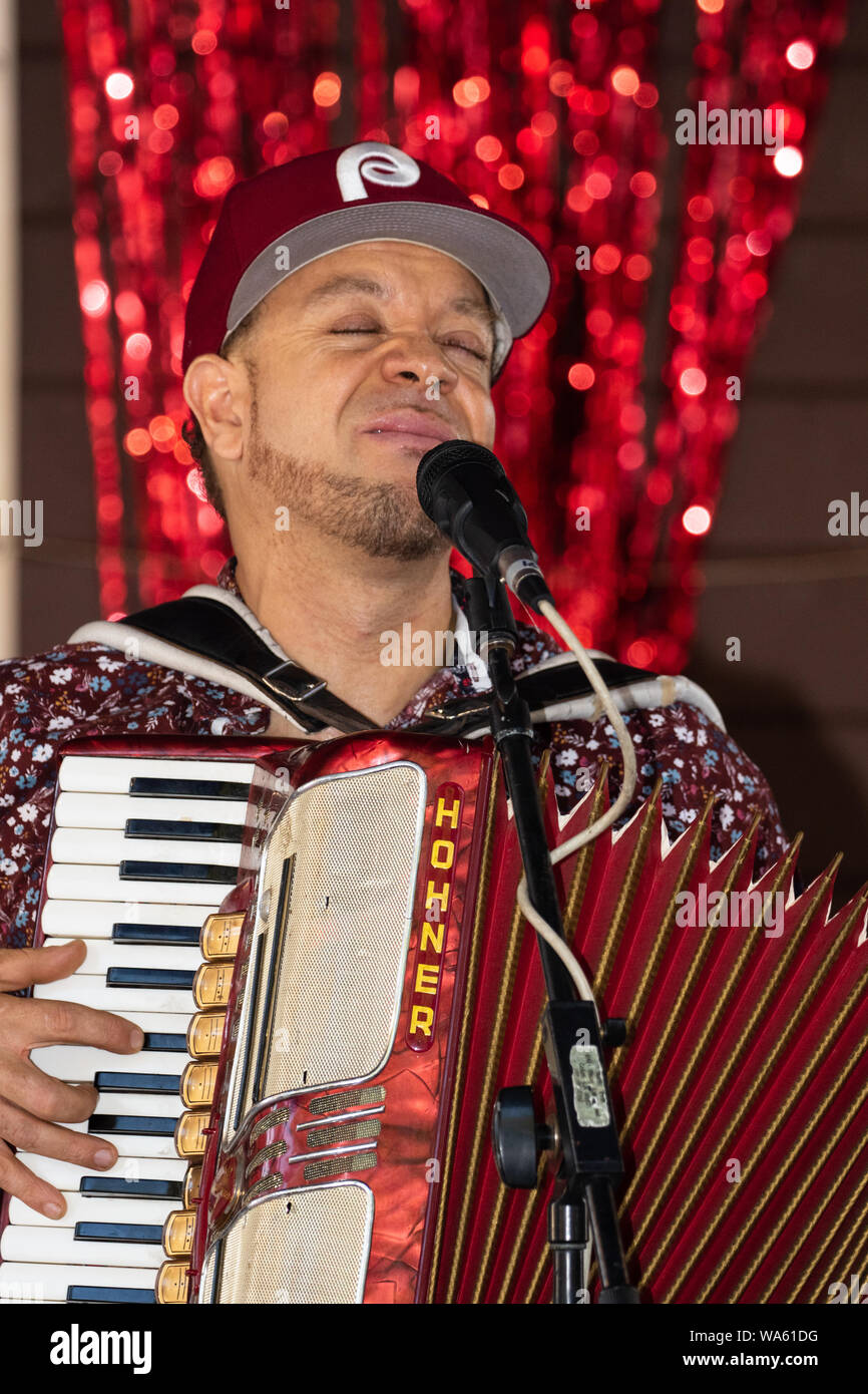 Cajun musicians hi-res stock photography and images - Alamy