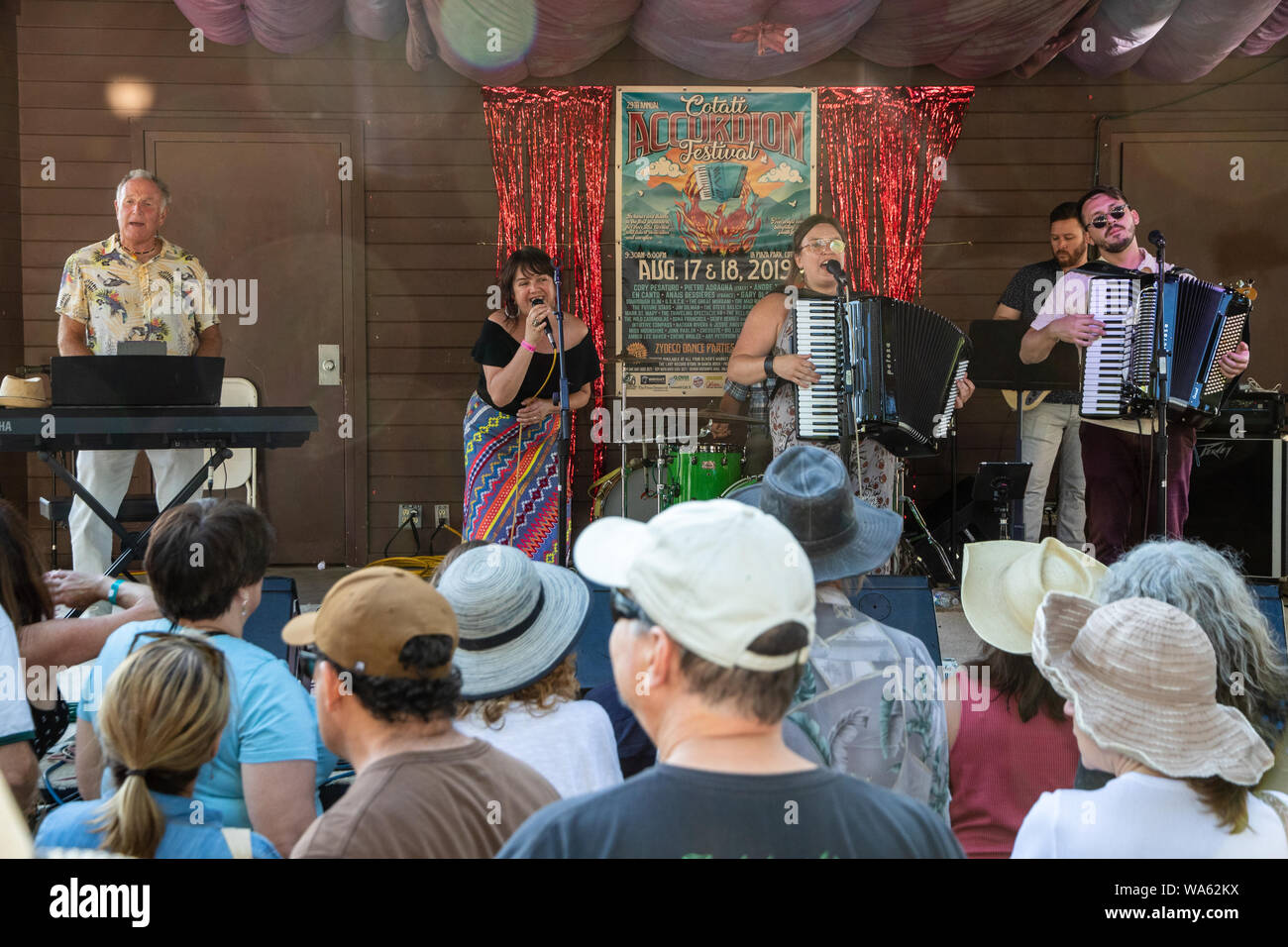 En Canto with Jamie Maschler. A multi-ethnic, female-led seven-piece ...