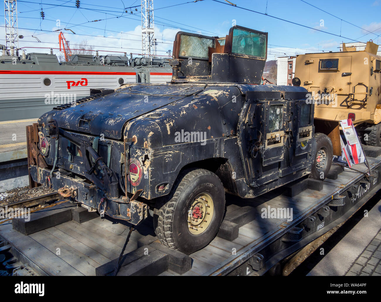 Hmmwv hi-res stock photography and images - Alamy
