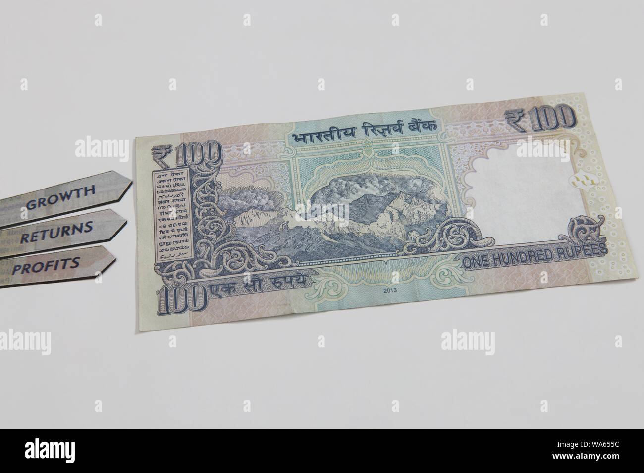 Close up of one hundred rupee note with labels Stock Photo - Alamy