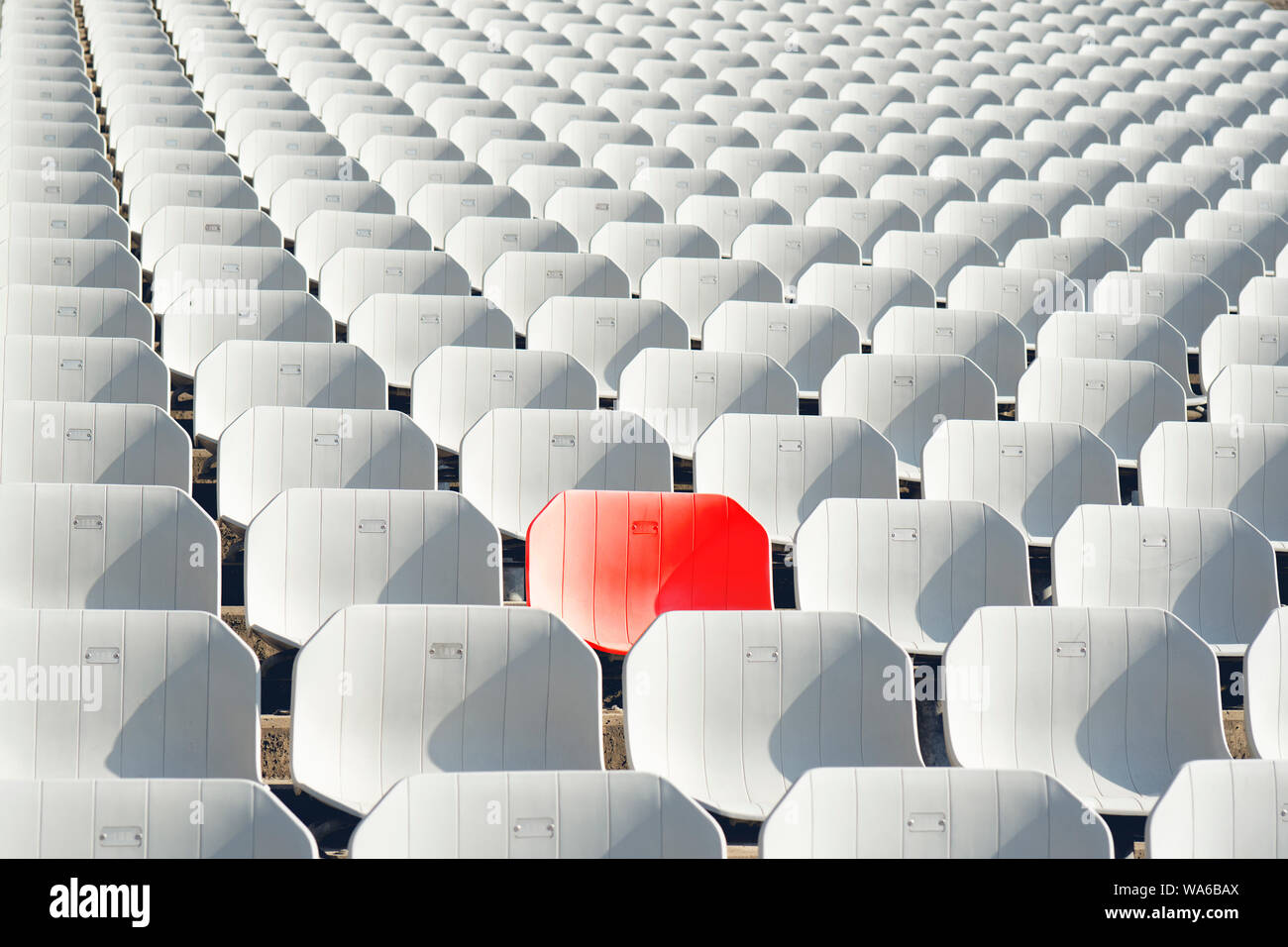 Red seats on stadium hi-res stock photography and images - Alamy