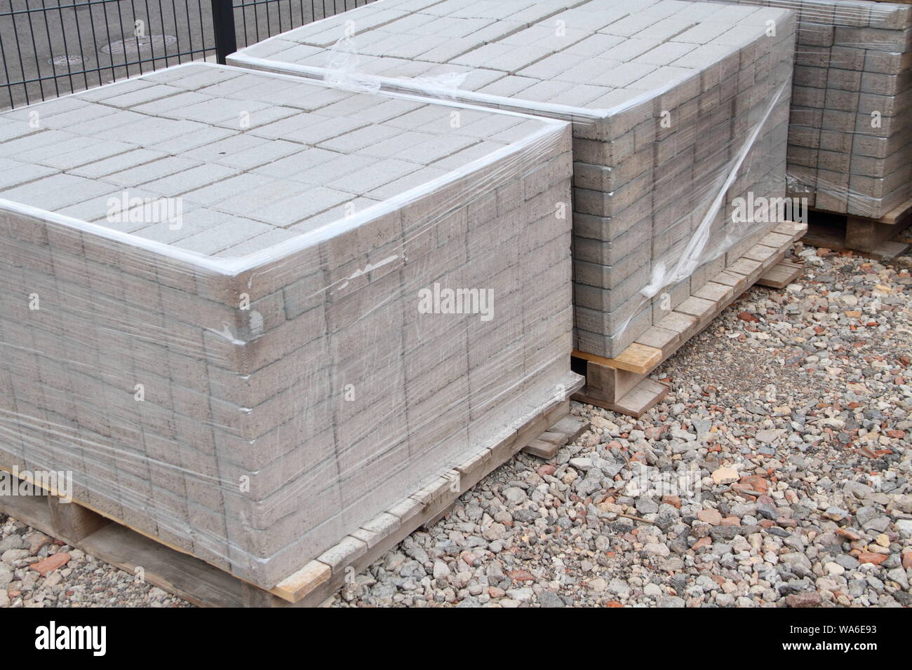 Pallets of stones hi-res stock photography and images - Alamy