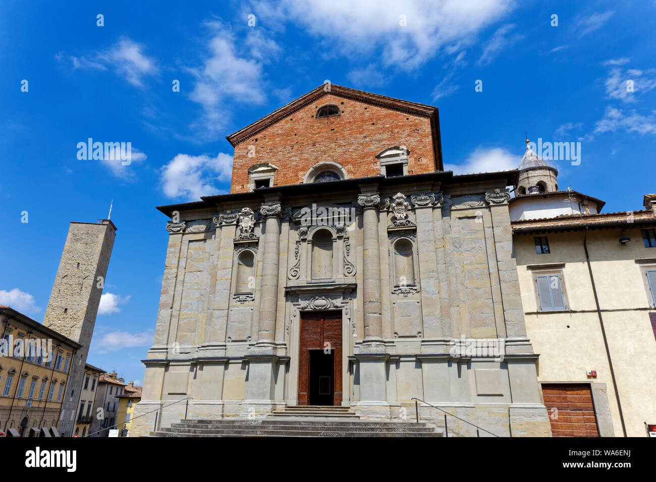 Castello italia hi-res stock photography and images - Alamy