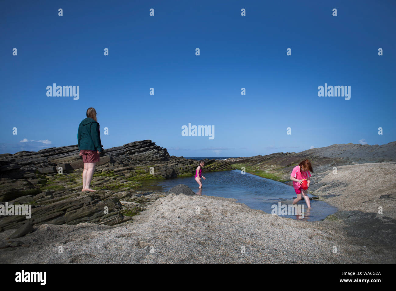 Orkney Beach Sun High Resolution Stock Photography and Images - Alamy