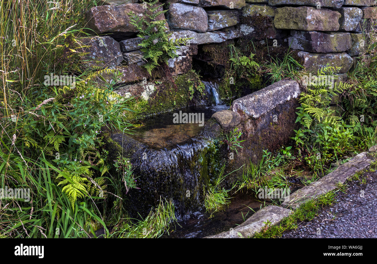 Old Water Trough High Resolution Stock Photography and Images - Alamy